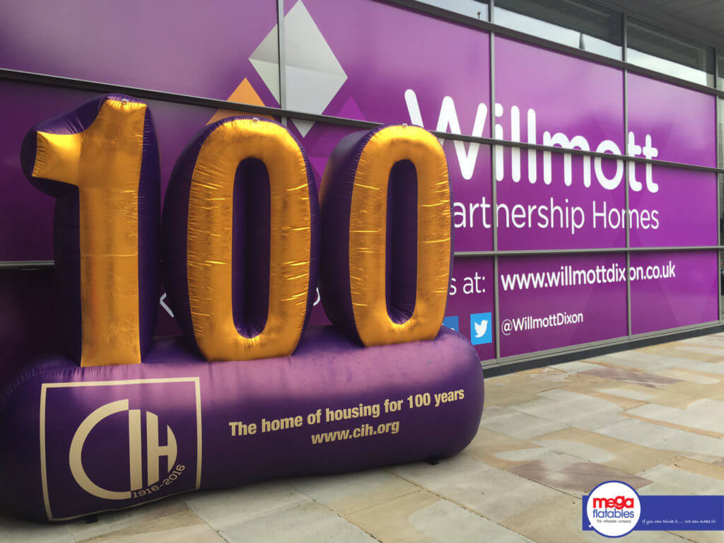 Trade show displays, create bespoke business inflatables