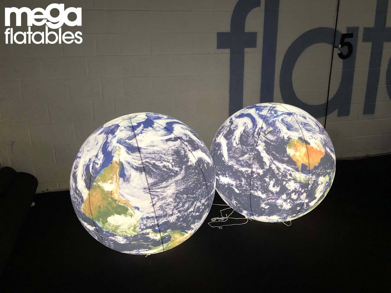 Inflatable Planet, Large Inflatable Planets for Your Brand