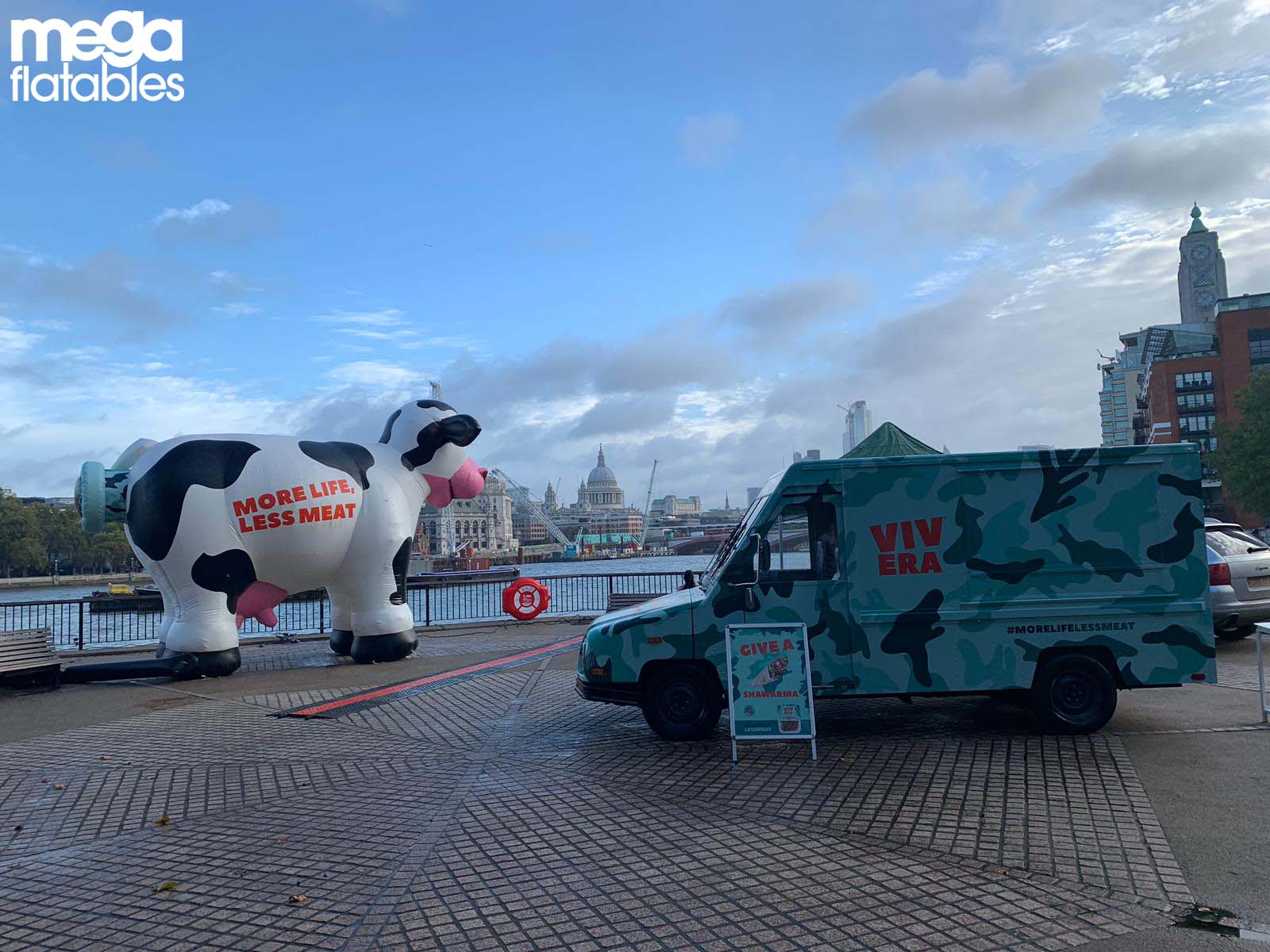 Giant Inflatable Animals, Custom Animal Inflatables