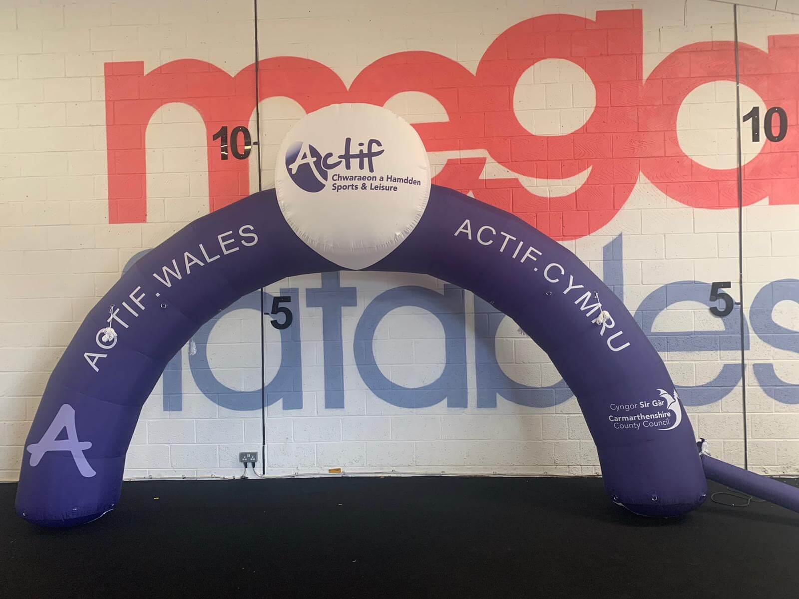 Inflatable arches, giant inflatable arches