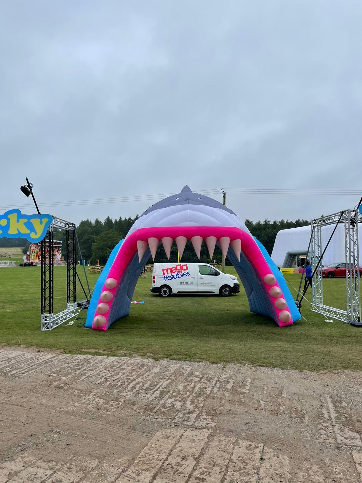 Inflatable Tunnel, Inflatable Tunnel Hire