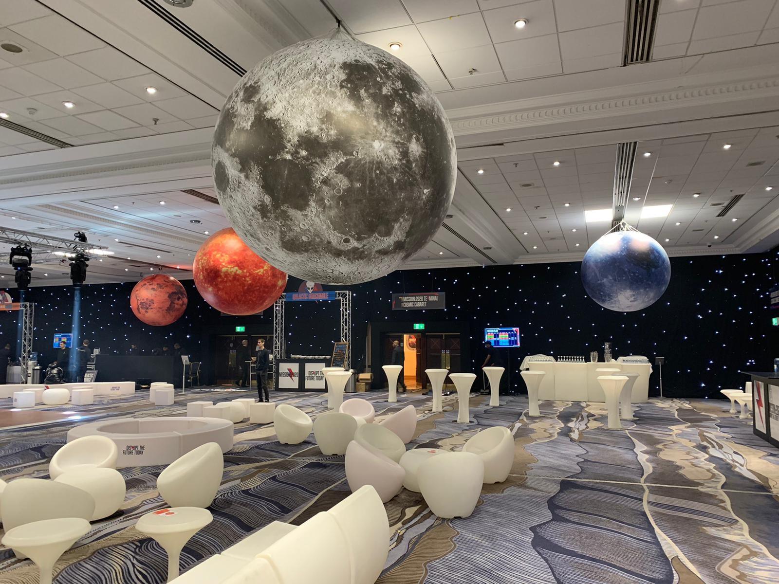 Inflatable Moons – Enquire about custom inflatable moons