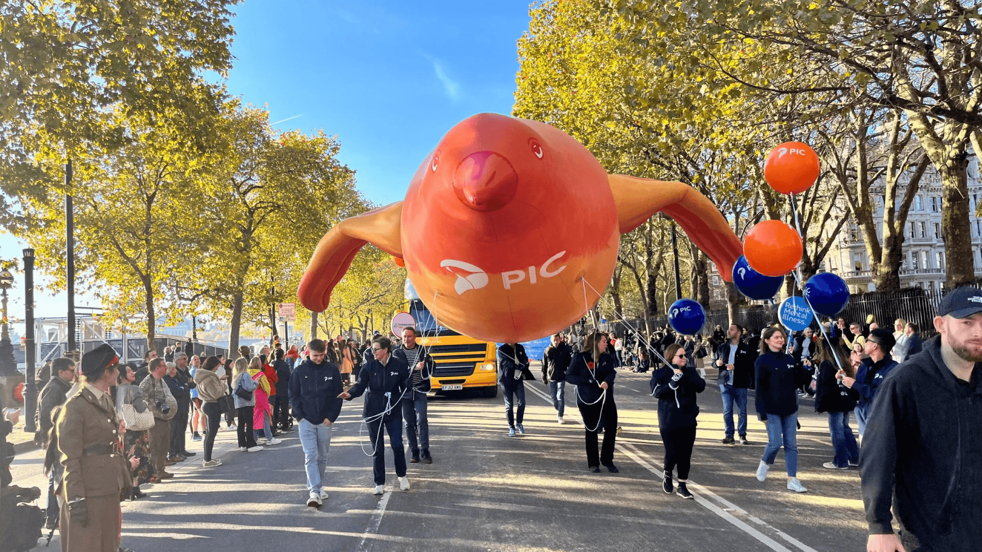 Giant inflatable characters, custom inflatable figures